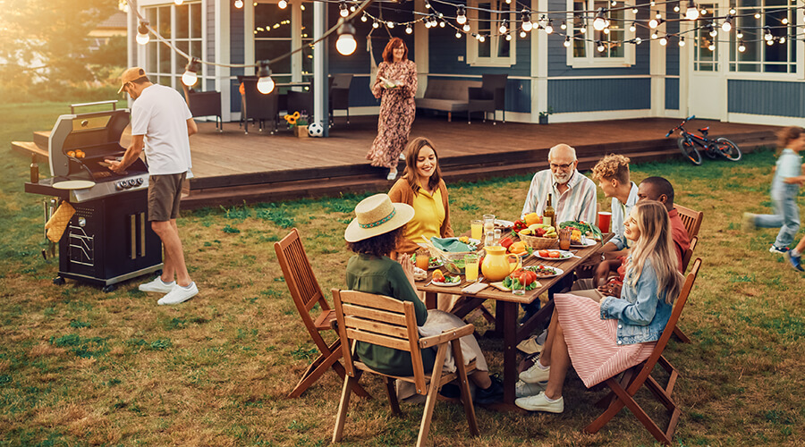 Strategies for Healthy Cookout Eating | OhioHealth